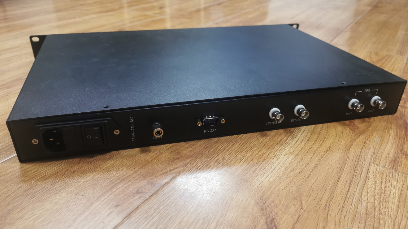 TLab PPS Generator秒脉冲生成器 – 时间实验室